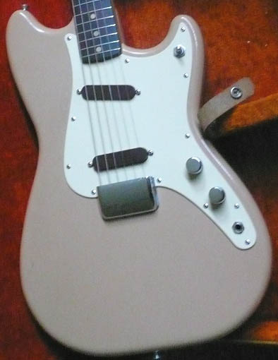 Pickguards for Fender Musicmaster, Duo Sonic, Mustang, Bronco Guitars ...